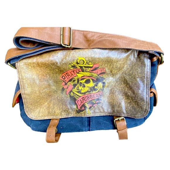 Disney | Bags | Disney Parks Pirates Of The Caribbean Canvas Messenger ...